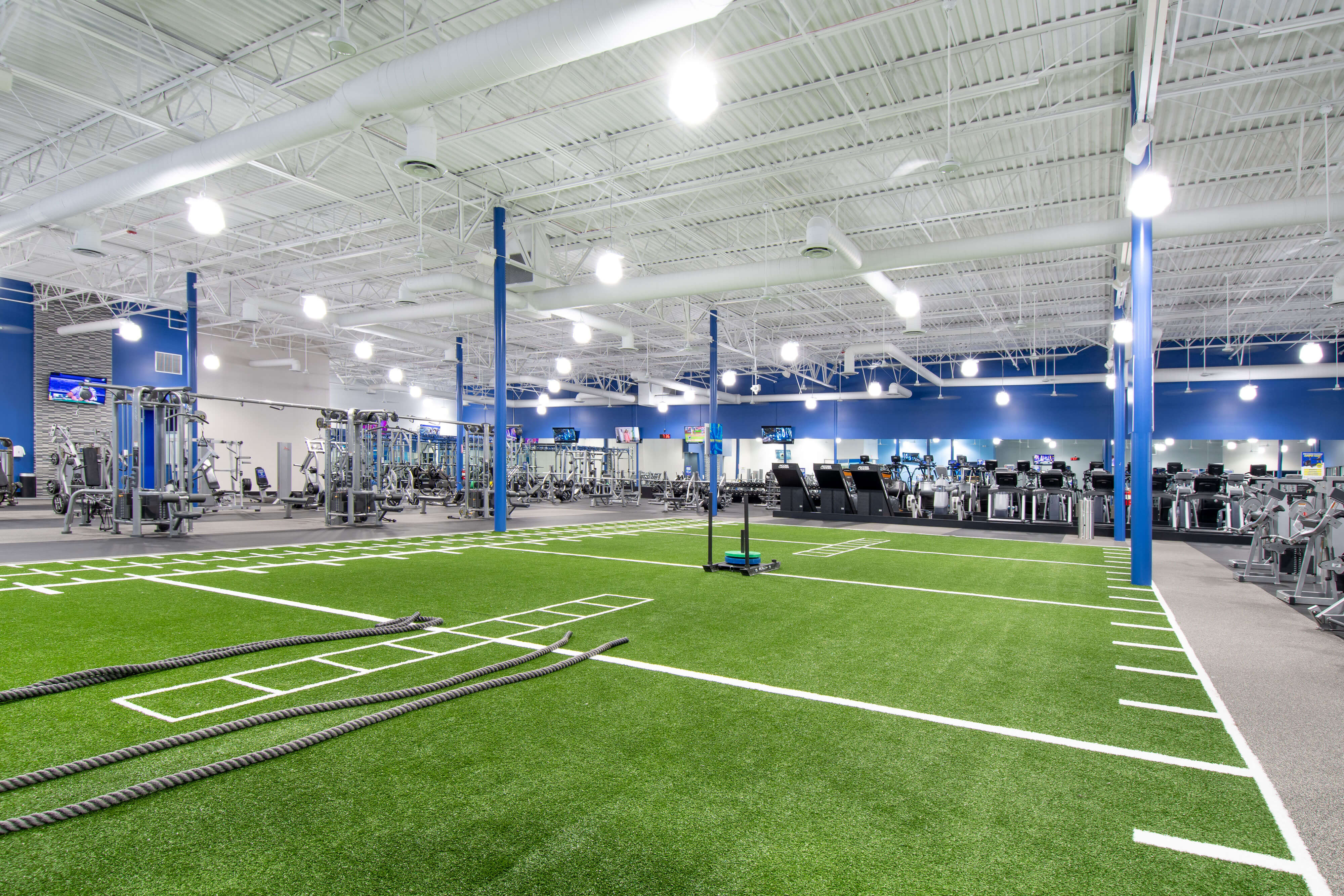 Military and First Responder Gym Memberships